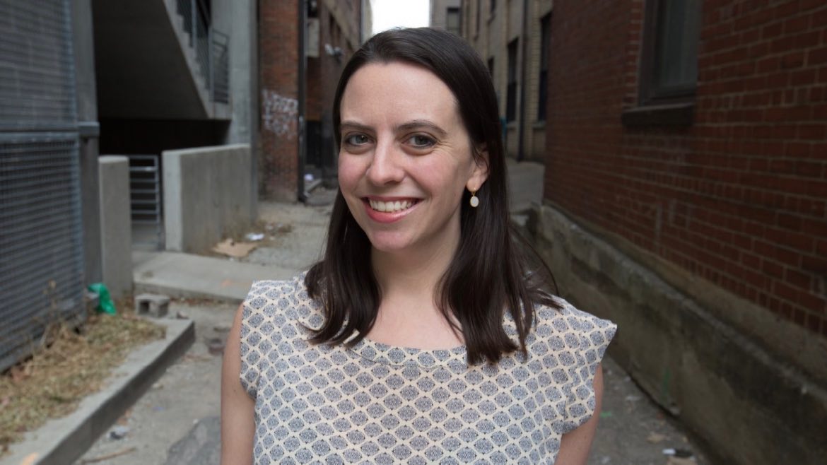 The Pub: Why Fact-Checking Matters – Annie Russell